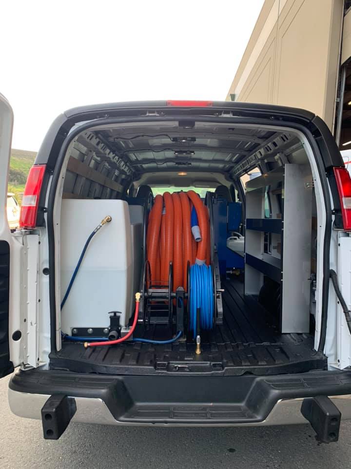 hydratank-110-gallon-over-the-wheelwell-poly-tank-1 - HydraMaster